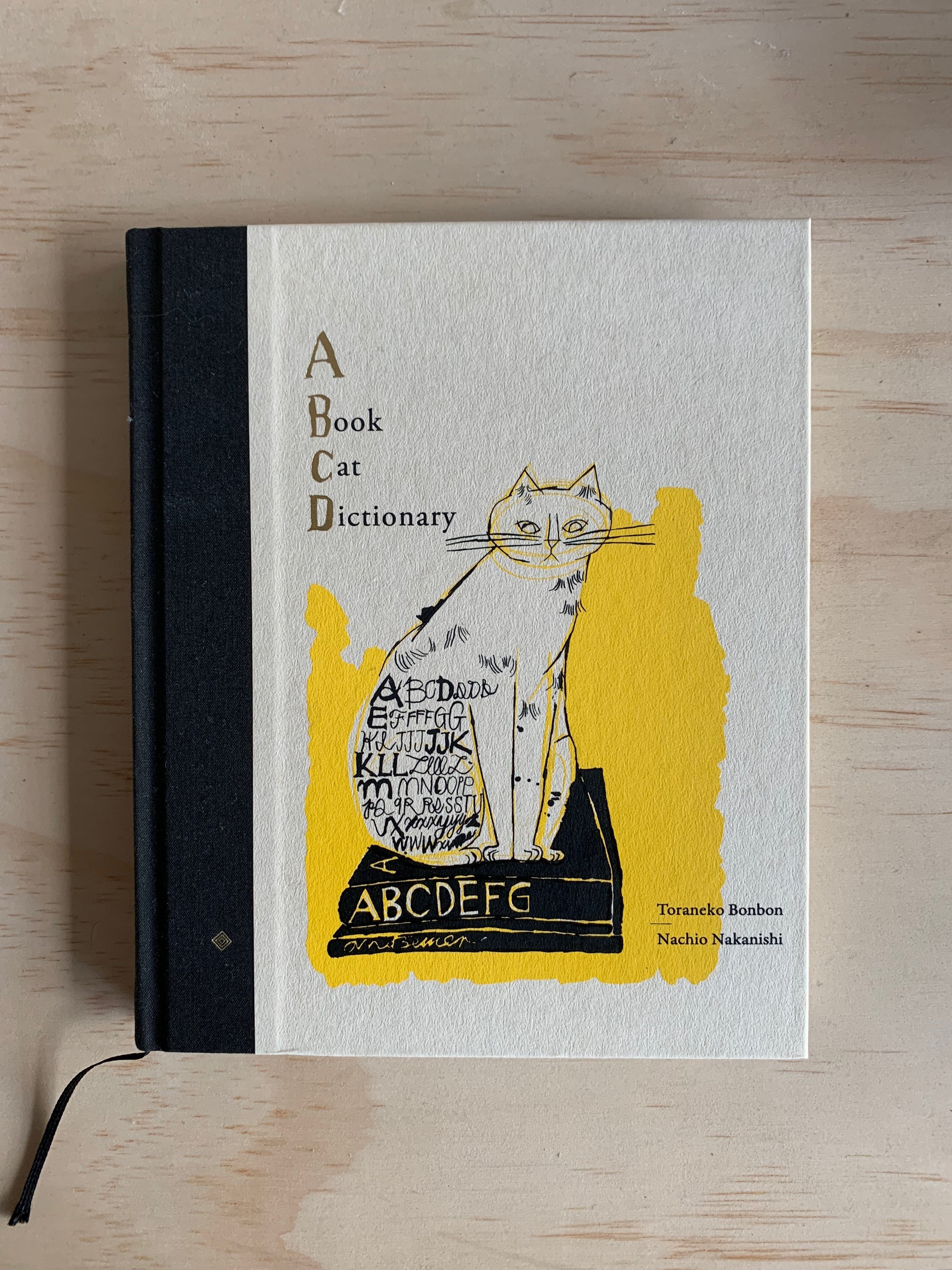 Book : A Book Cat Dictionary – Wonder Journal. store